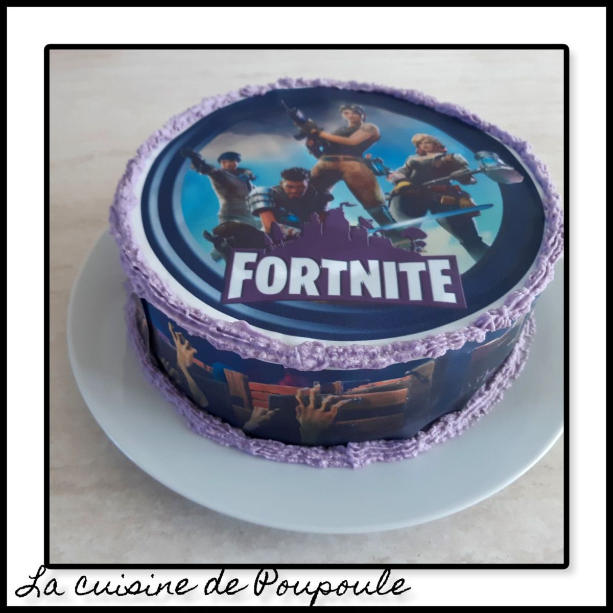 Gâteau Fortnite (molly cake au chocolat, ganache noix de coco) – La ...